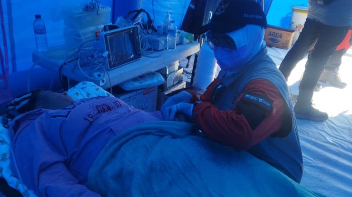 EMT Rolls Out Health Service at Outdoor Hospitals for Turkey