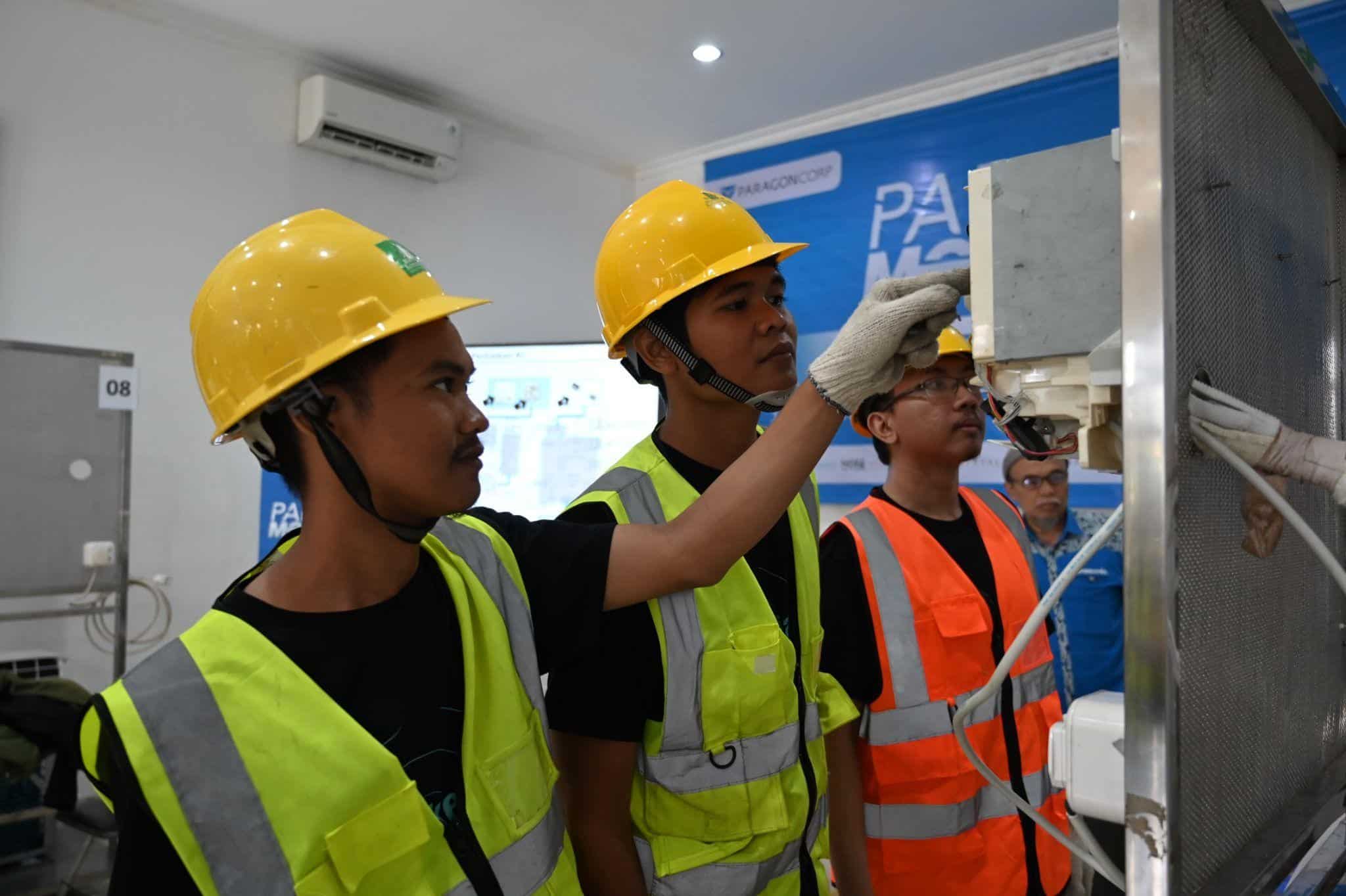 Pelatihan Service AC, Upaya DD Cetak Tenaga Kerja Terampil