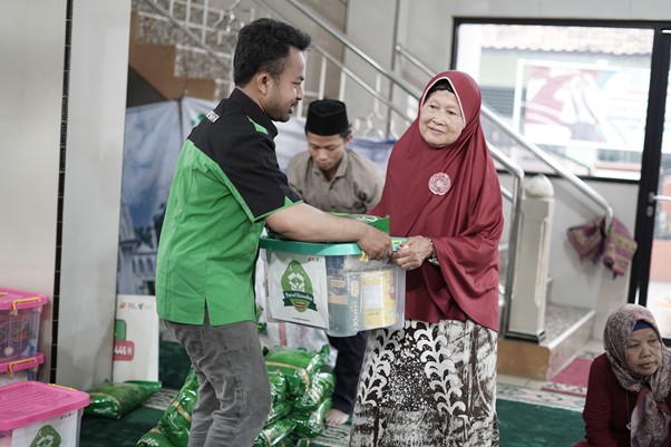 Ramadan Parcels: Spreading Blessings and Joy!